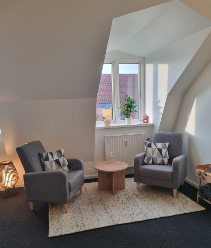 KONTAKT - PSYKOLOG VIVI SALLING Horsens